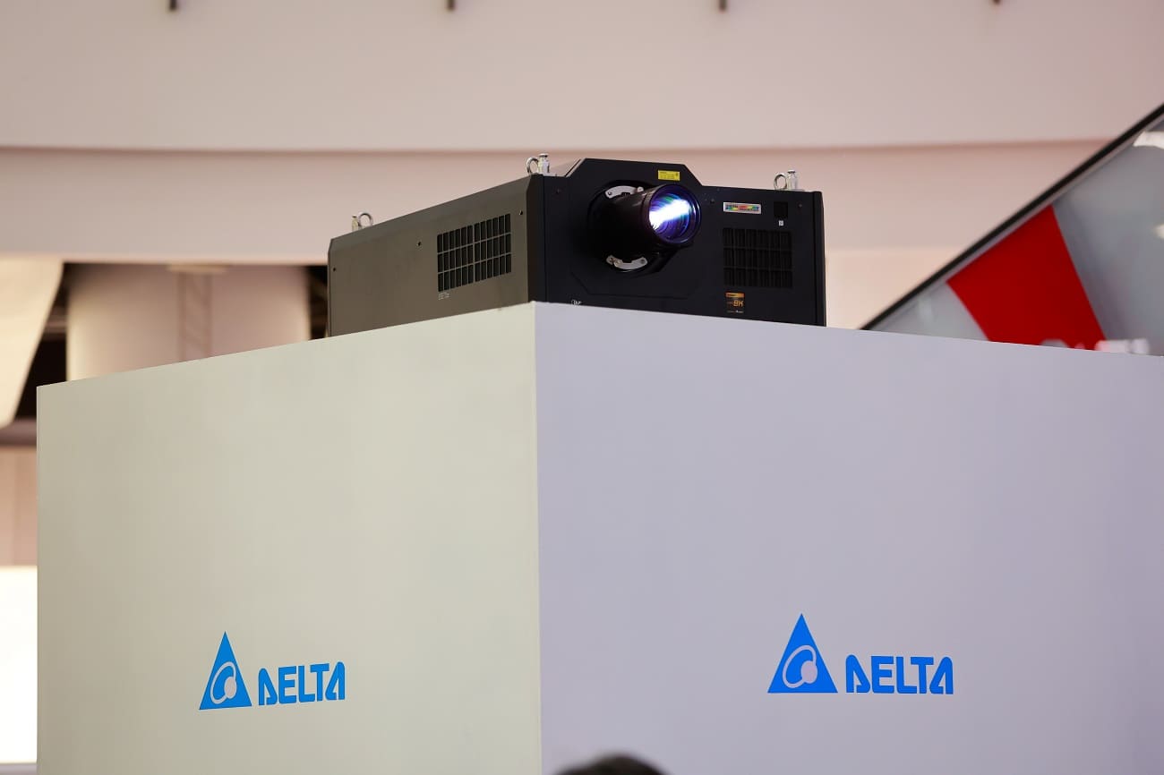 Delta ส่งโปรเจคเตอร์ Insight Laser 8K ลุยตลาดเพิ่มทางเลือกให้อุตสาหกรรม